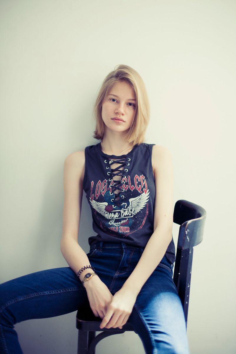 Ana Go-see (Portrait)