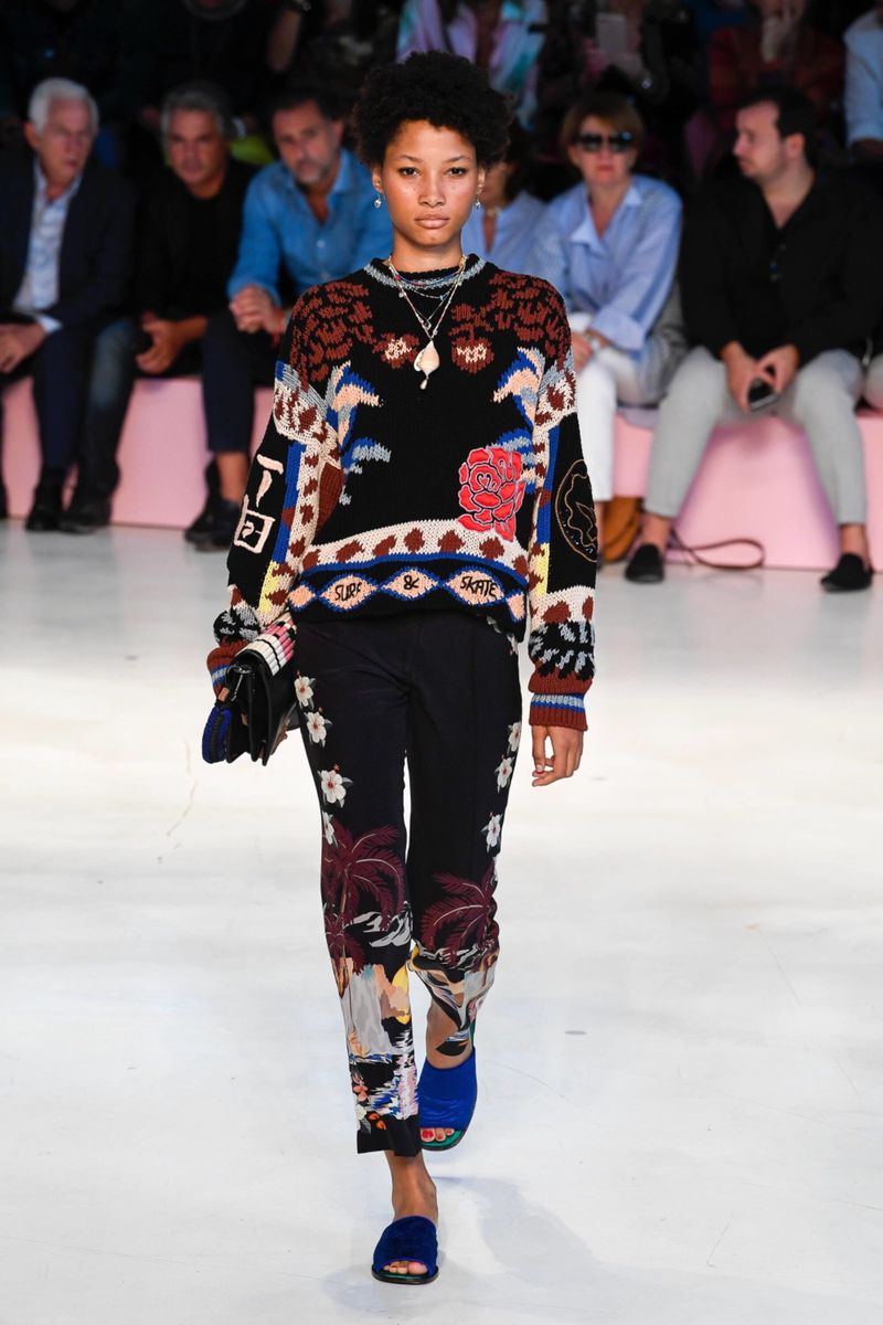 Etro S/S 19 Show (Etro)