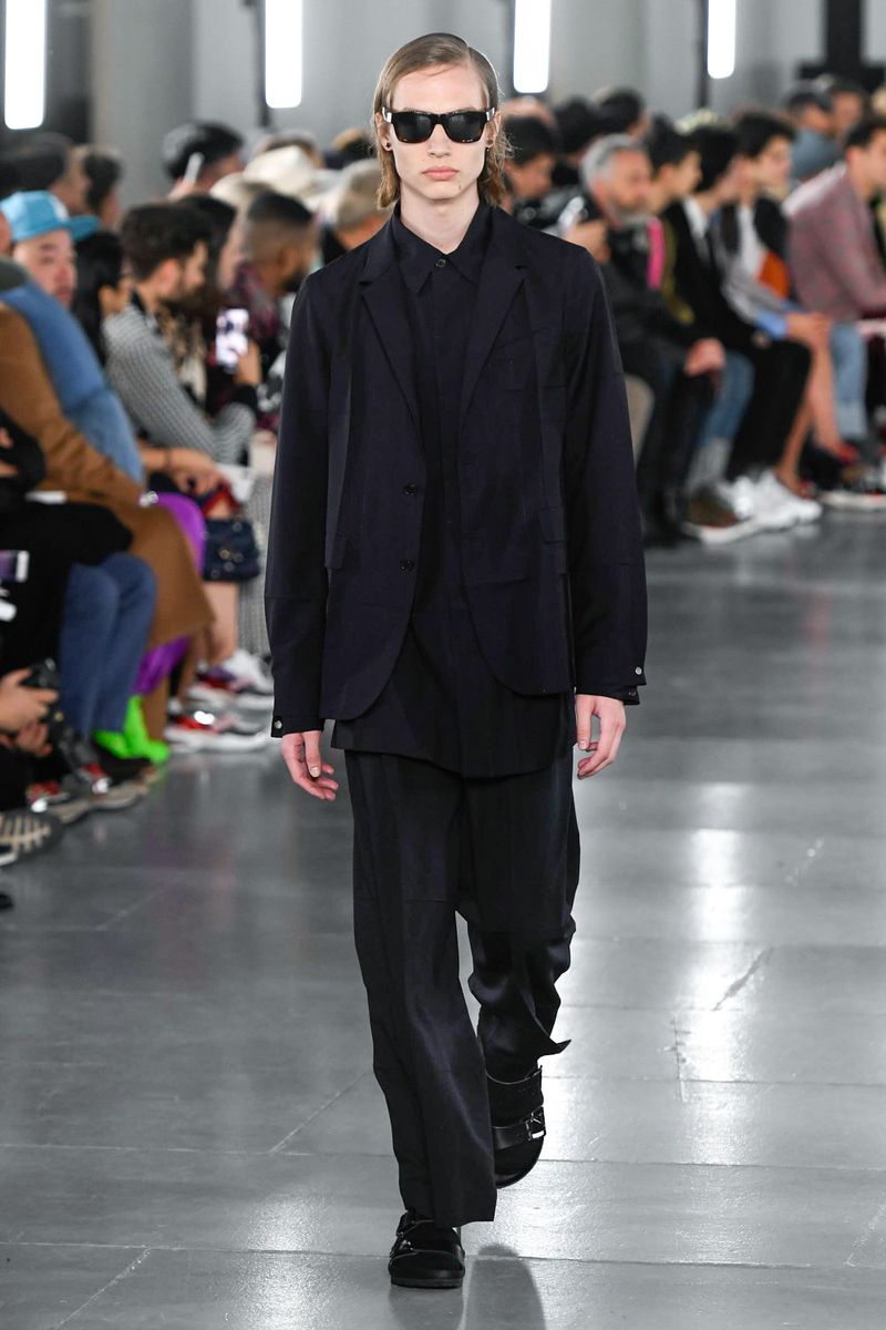 Valentino F/W 19 Men's Show (Valentino)