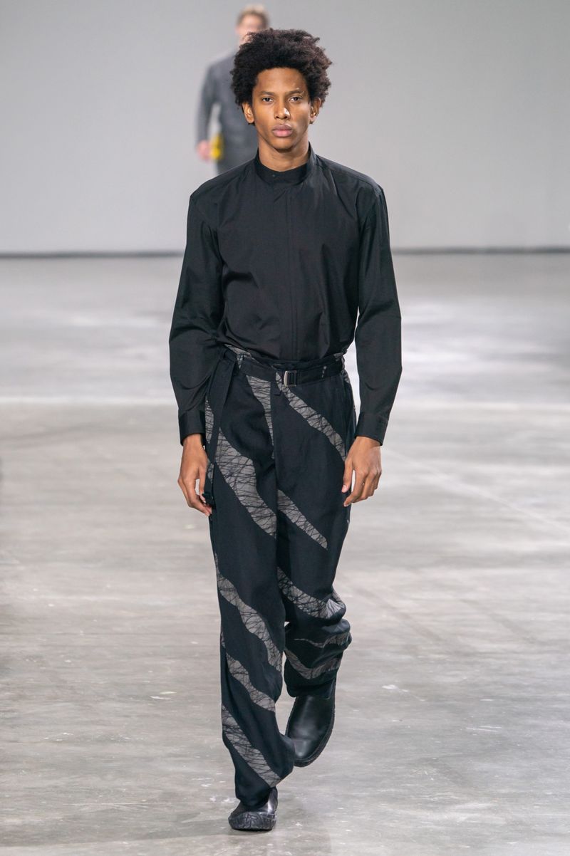 Issey Miyake F/W 19 Men's Show (Issey Miyake)