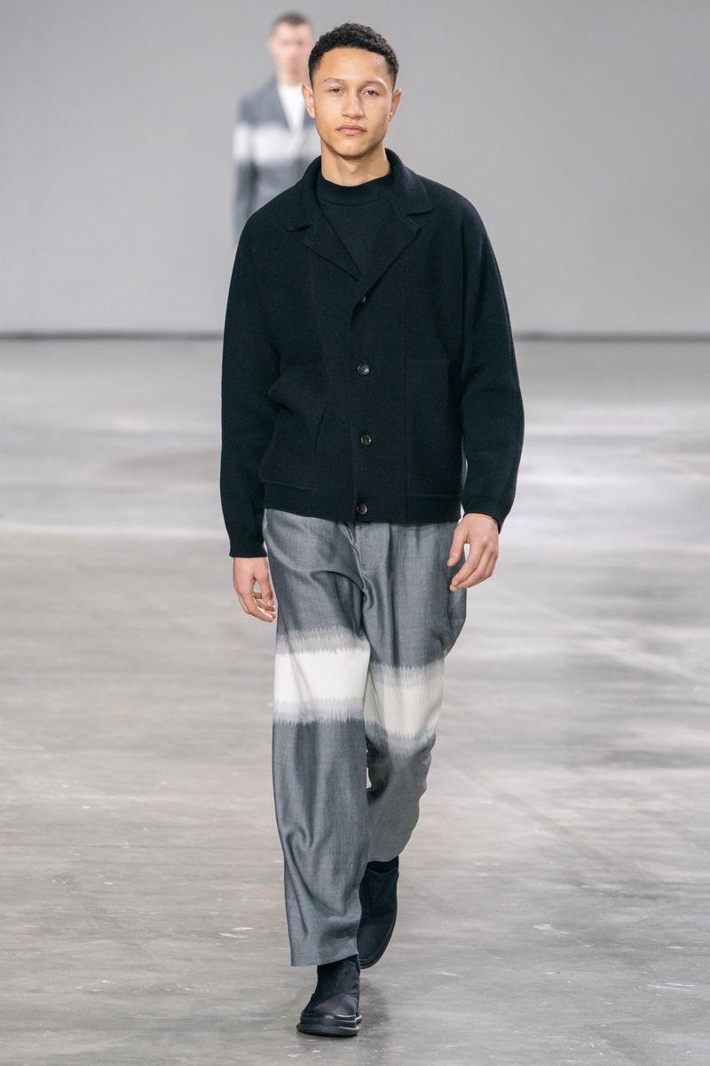 Issey Miyake F/W 19 Men's Show (Issey Miyake)