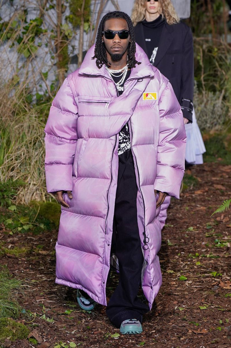 Off-White F/W 19 Men's Show (Off-White)