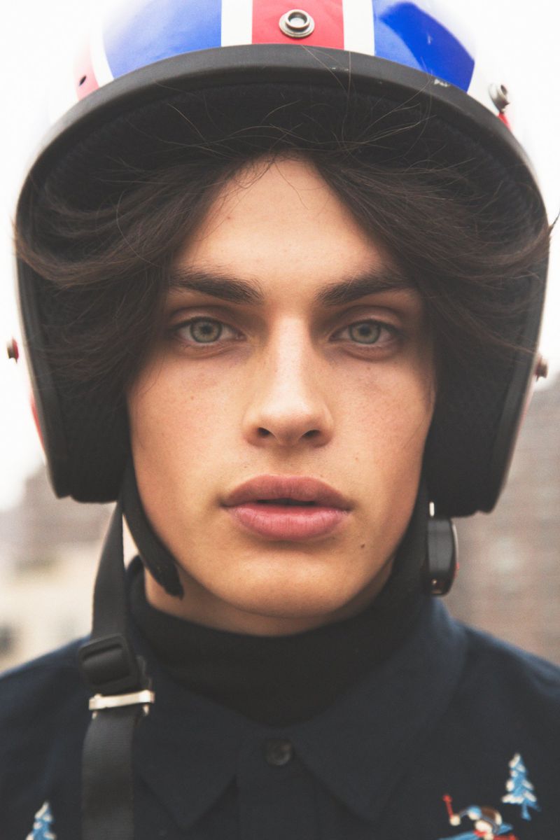 Stay Put (Schön Magazine)