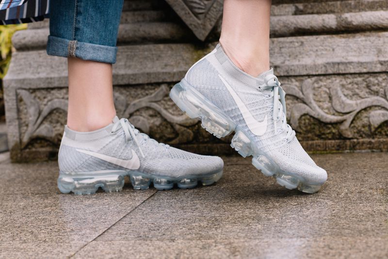 Nike Sneakerbot Campaign (Nike)