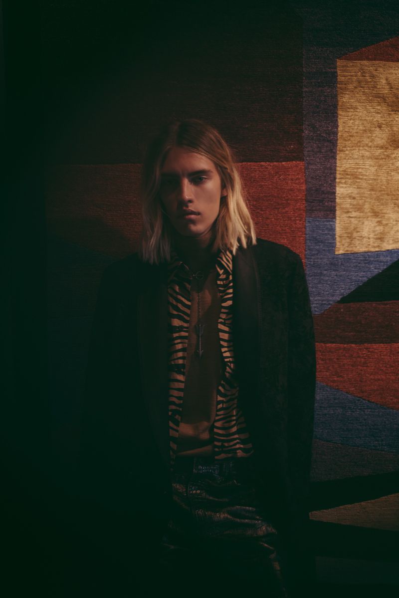 CC TAPIS (L'Officiel Thailand)