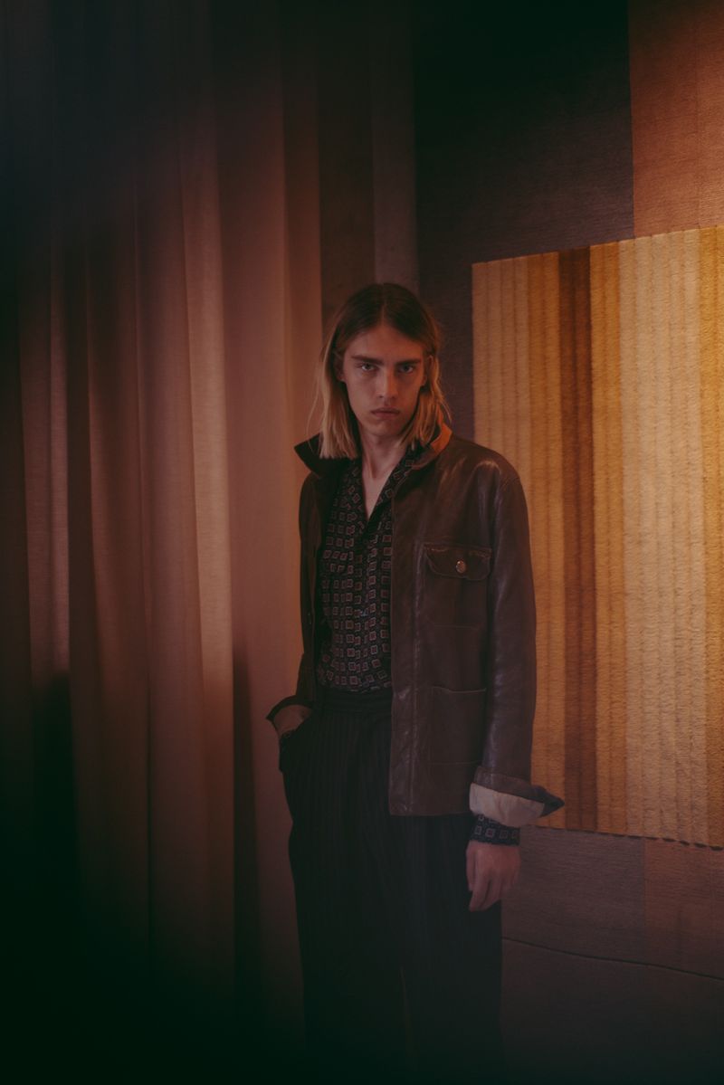 CC TAPIS (L'Officiel Thailand)