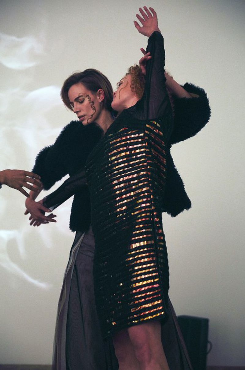 Ab[screenwear] Debut (Various Shows)