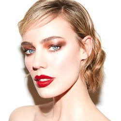 Robin Black - Makeup Artist Profile - Photos & latest news