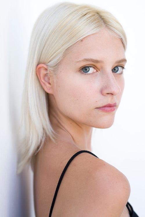 Ana Schurmann - Model Profile - Photos & latest news