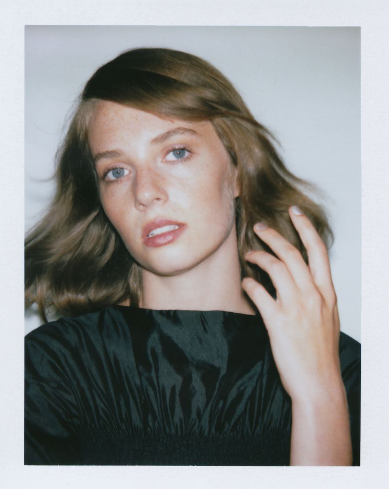 Maya Hawke (Who What Wear)