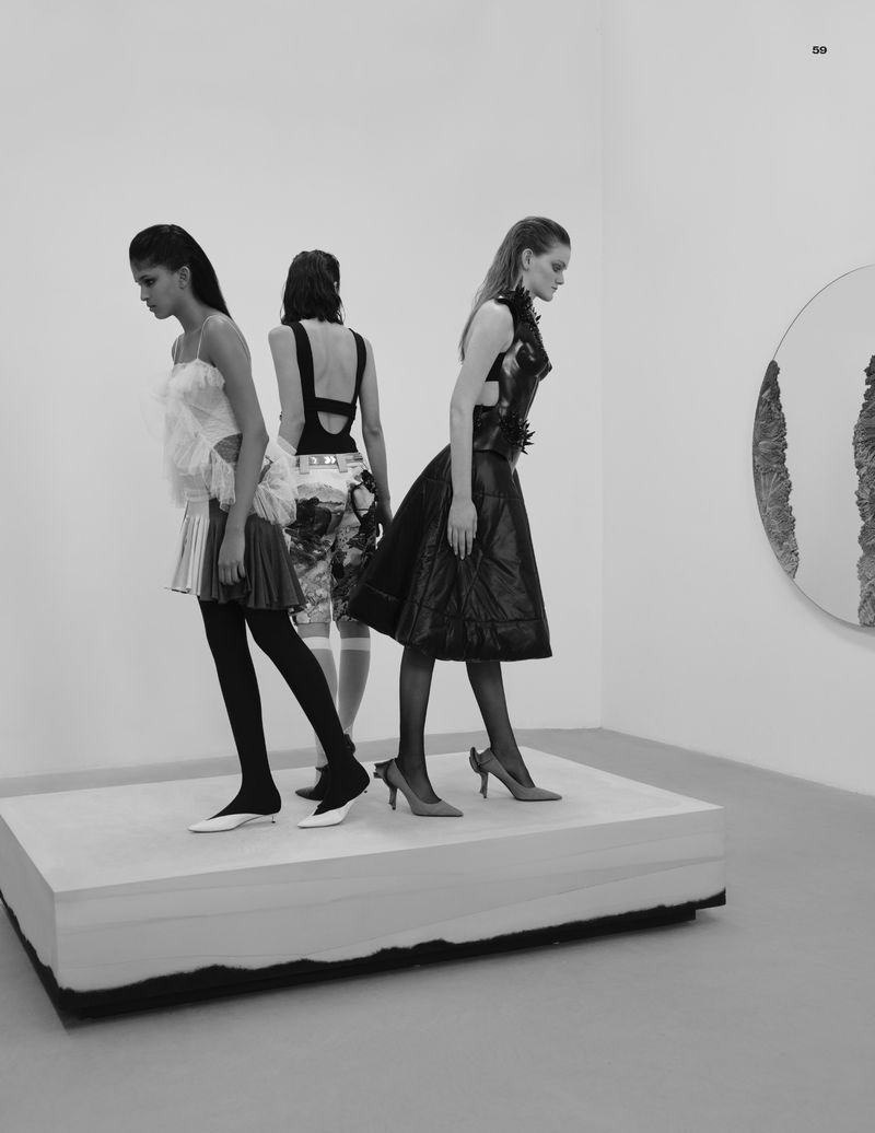 IN THE SPIRIT OF GIACOMETTI (L'Officiel Indonesia )