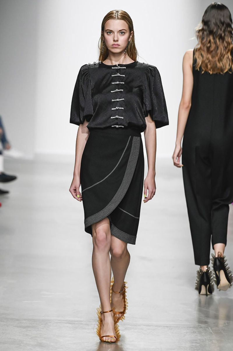 Liu Chao S/S 20 Show (Various Shows)