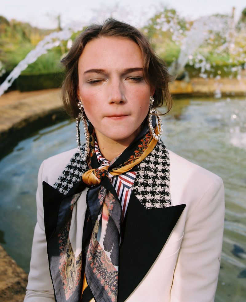 Vanishing act (Tank Magazine)