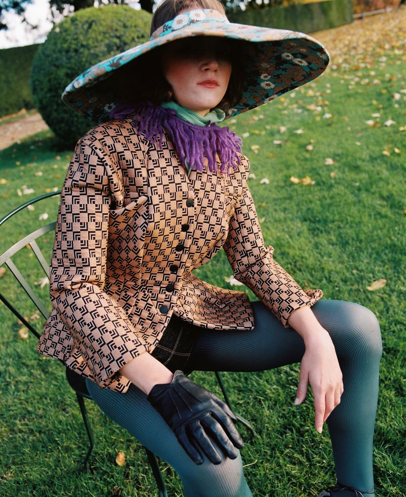 Vanishing act (Tank Magazine)