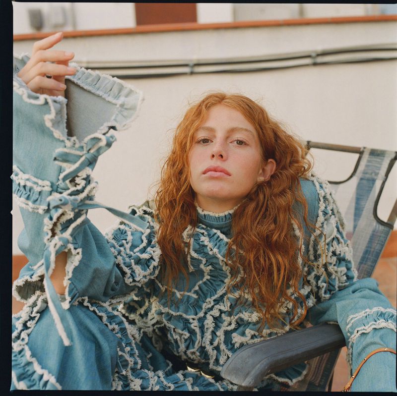 Parallel lines by Iris Vallés (Wonderland Magazine)