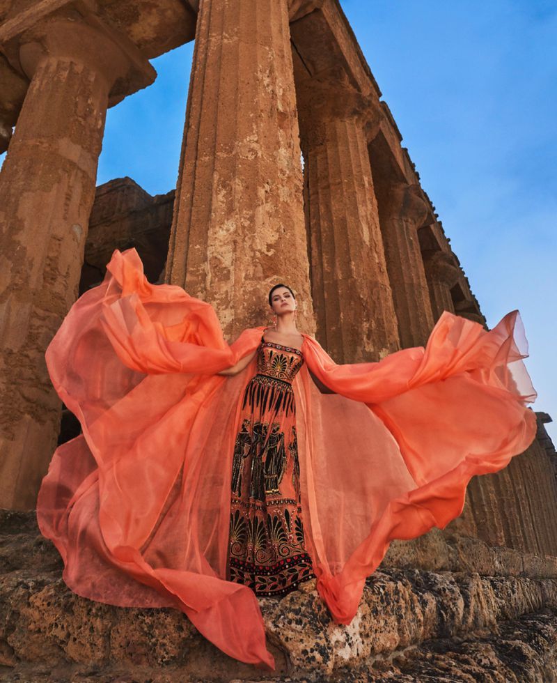 Heavenly Bodies (Harper's Bazaar U.S.)