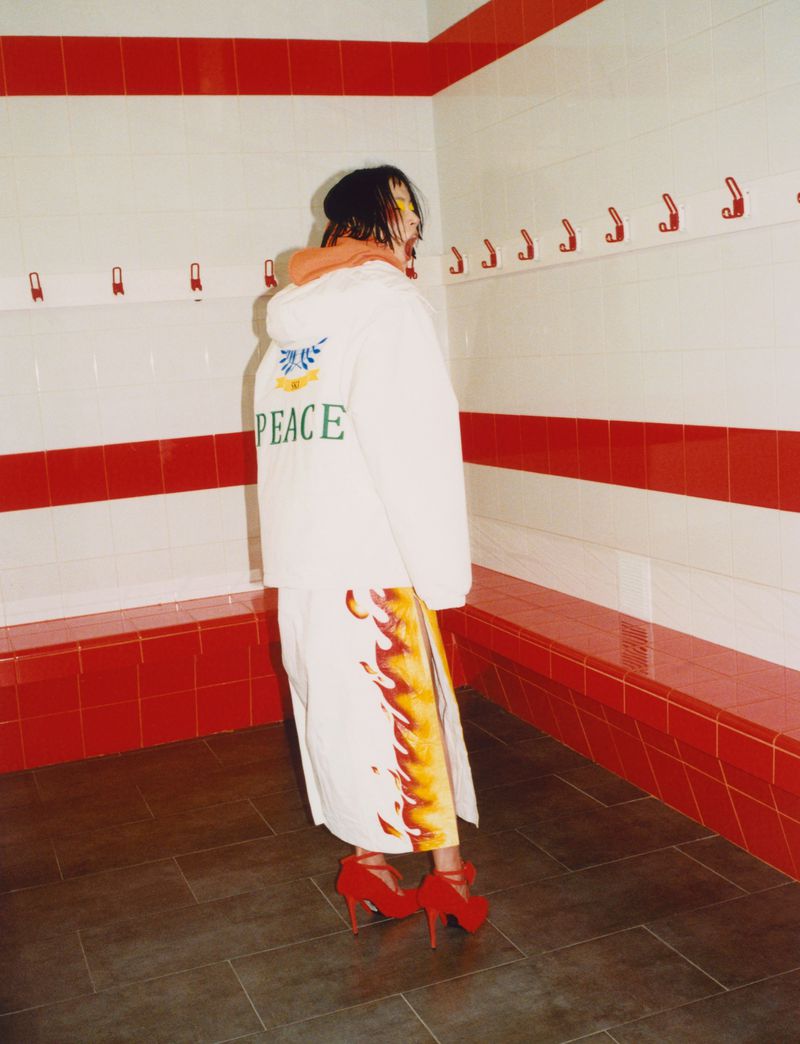 Accident Behavior (Dazed China)