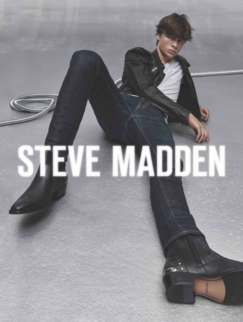 Steve Madden 2019 Holiday Campaign (Steve Madden)