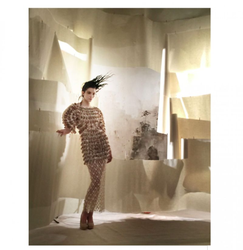 Behind the Scenes of Kendall Jenners Couture shoot (V Magazine online)