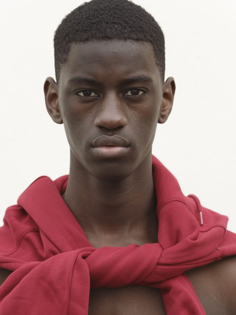 16 Men 2019 Polaroids (Polaroids-Digitals)