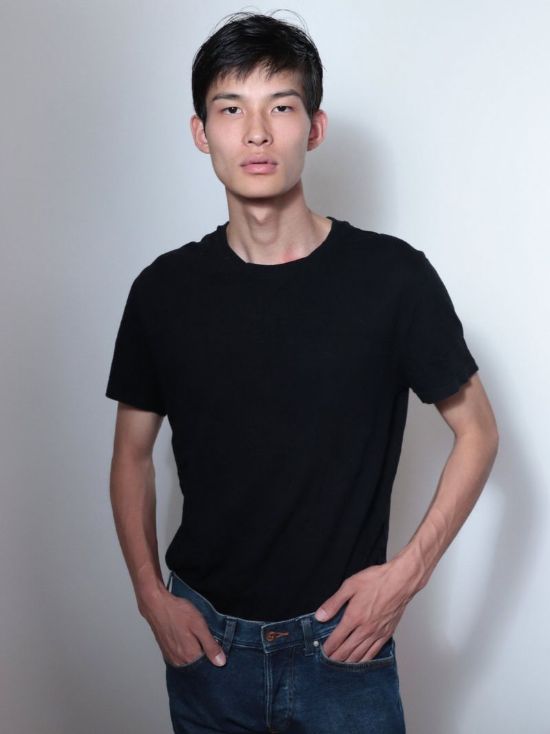 16 Men 2019 Polaroids (Polaroids-Digitals)