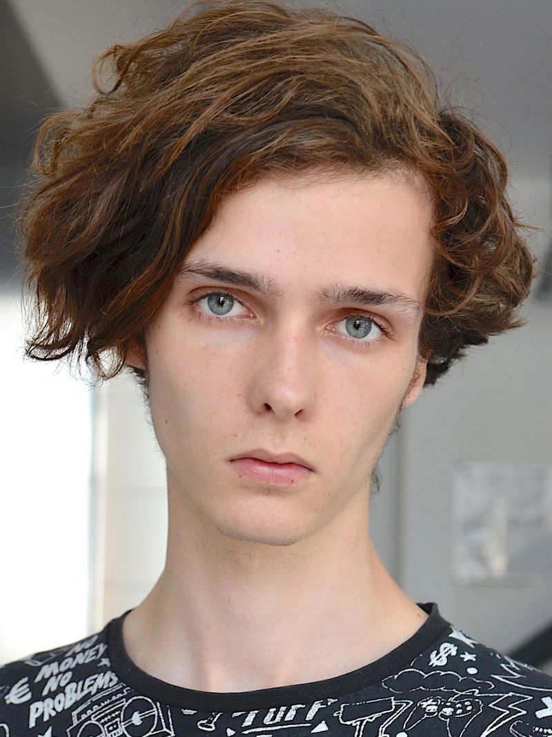 16 Men 2019 Polaroids (Polaroids-Digitals)