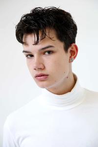 Ian Jeffrey - Model - detail by people