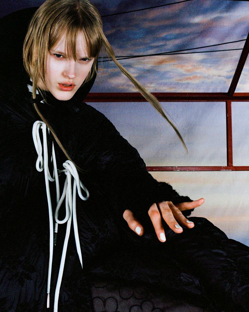 Photography Hugo Comte (Document Journal)