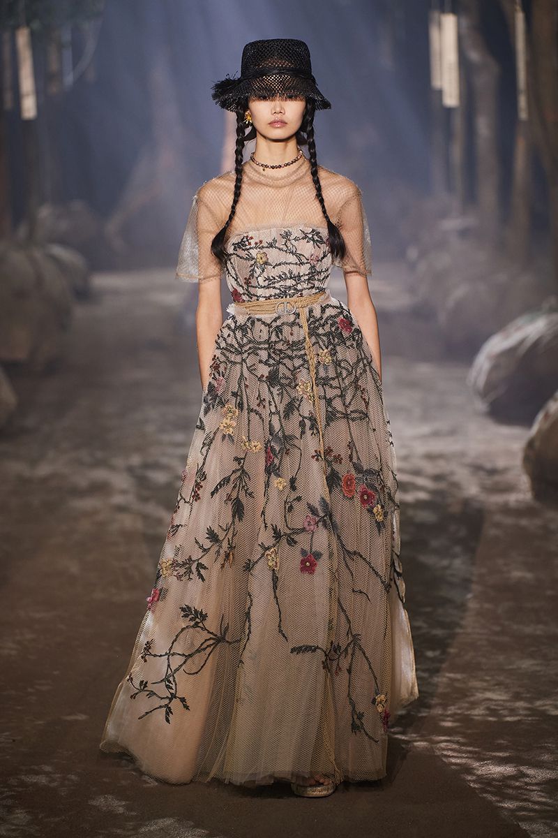 Christian Dior S/S 20 Show Shanghai (Dior)