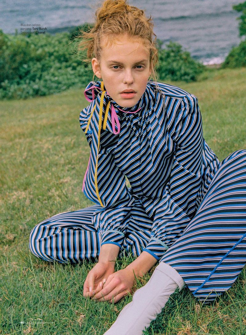 STRAIGHT FOR THE CASTLE (Elle Indonesia)