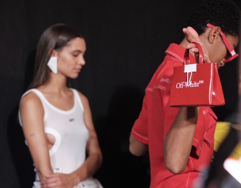 behind the scene of ss20 women's Off-White™ (Off-White)