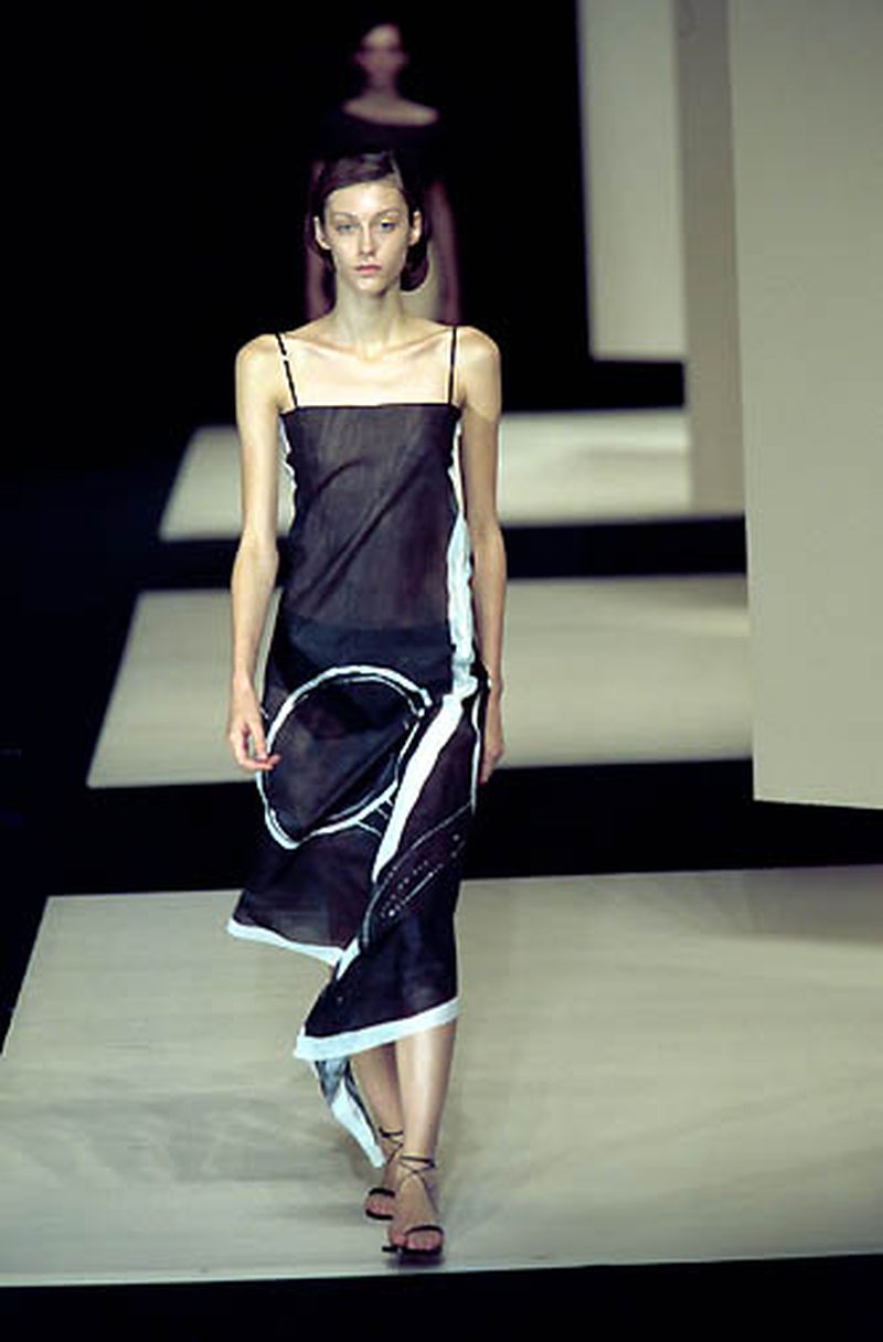 Genny S/S 2000 Show (Genny)