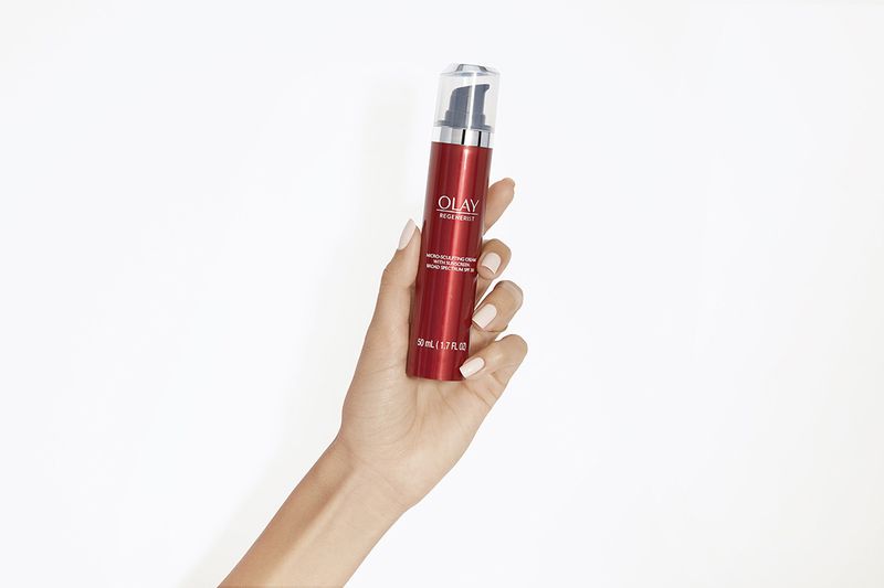 OLAY - ph. Alexandre Weinberger (Oil of Olay)