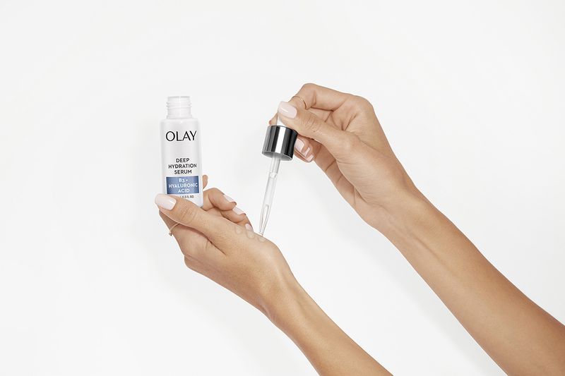 OLAY - ph. Alexandre Weinberger (Oil of Olay)