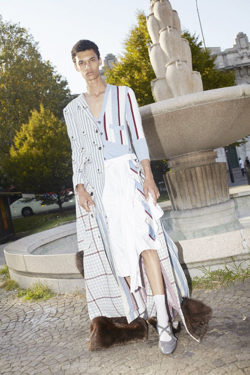 Terrestri by Simon - #15 Alien Issue (Fucking Young)