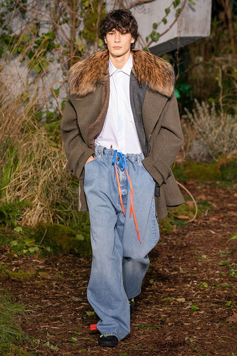 Off-White F/W 19 Men's Show (Off-White)