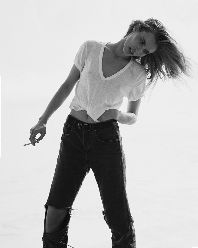 EMILY BAKER (Portrait)