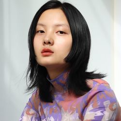 Zhao Yan - Model Profile - Photos & latest news