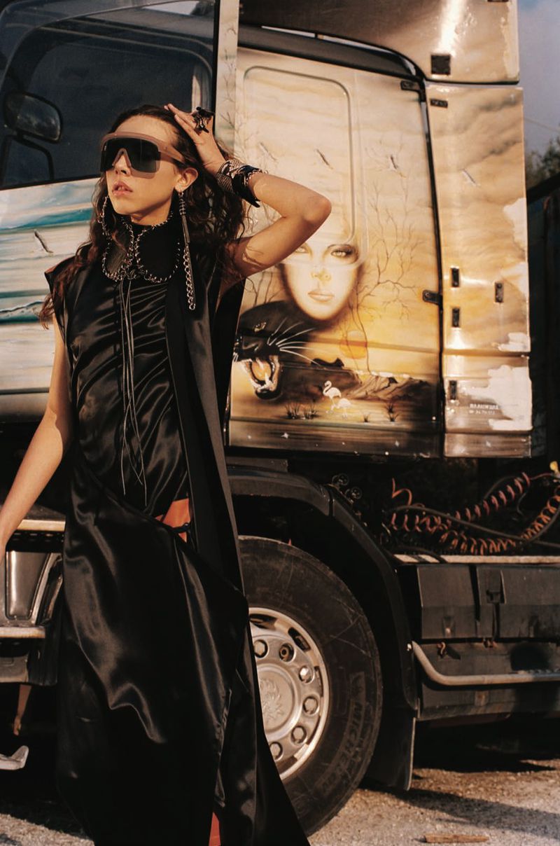 Loewe: A Handmade Tale (10 Magazine)