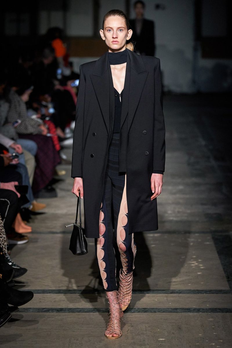 Dion Lee F/W 19 Show (Dion Lee)