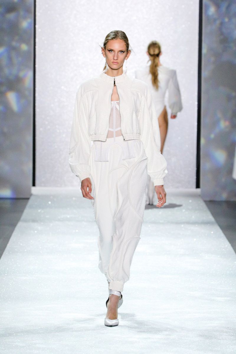Rosa Chá F/W 19 Show (Rosa Cha)