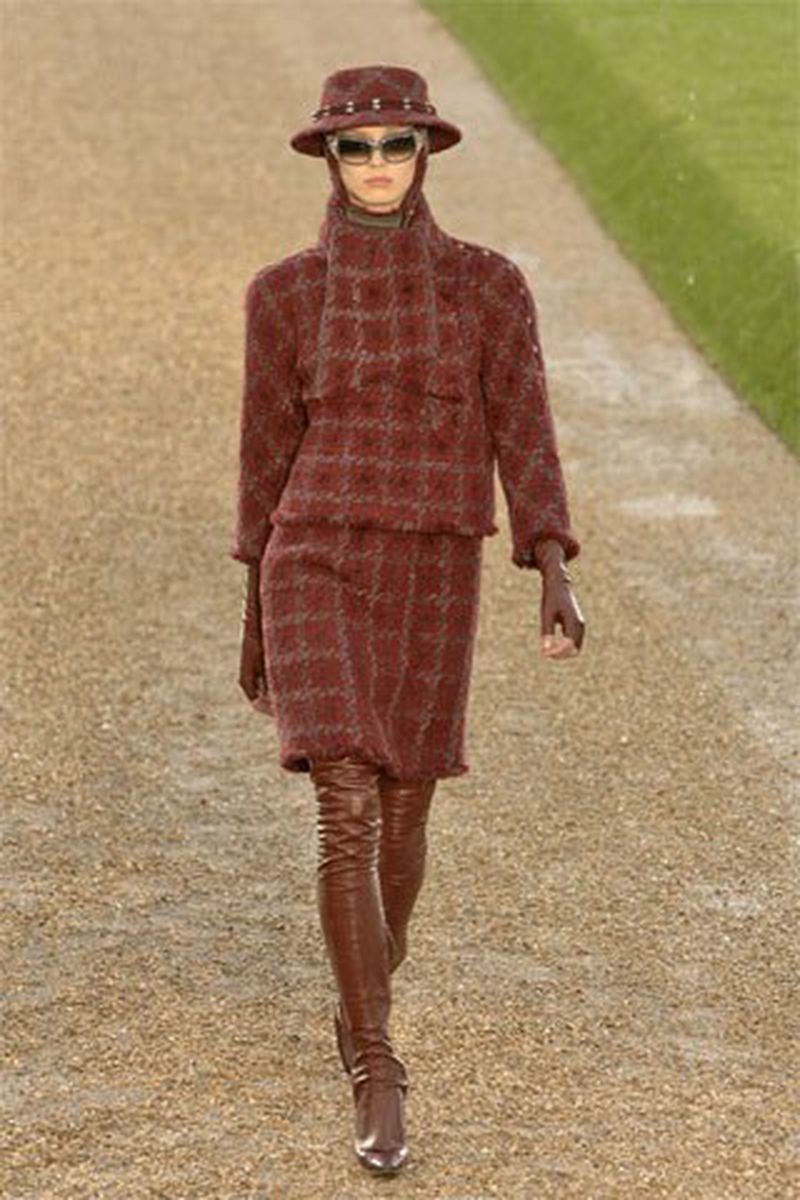 Chanel Fall 2007 Couture Show (Chanel)