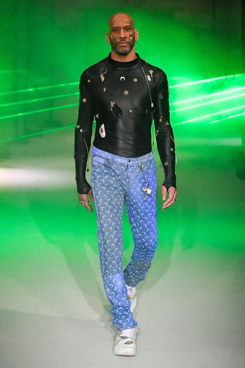 Vladimir McCrary - Model - detail by people