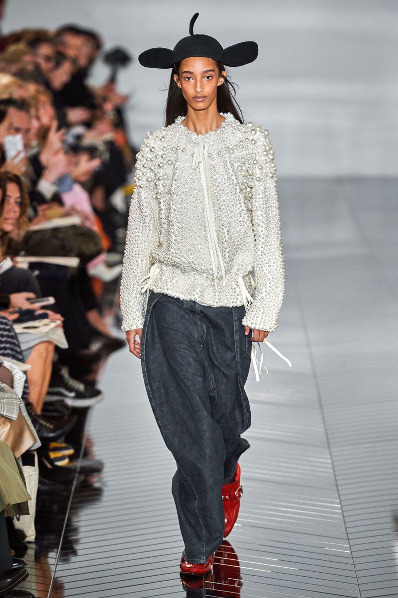 Loewe F/W 19 Show (Loewe)