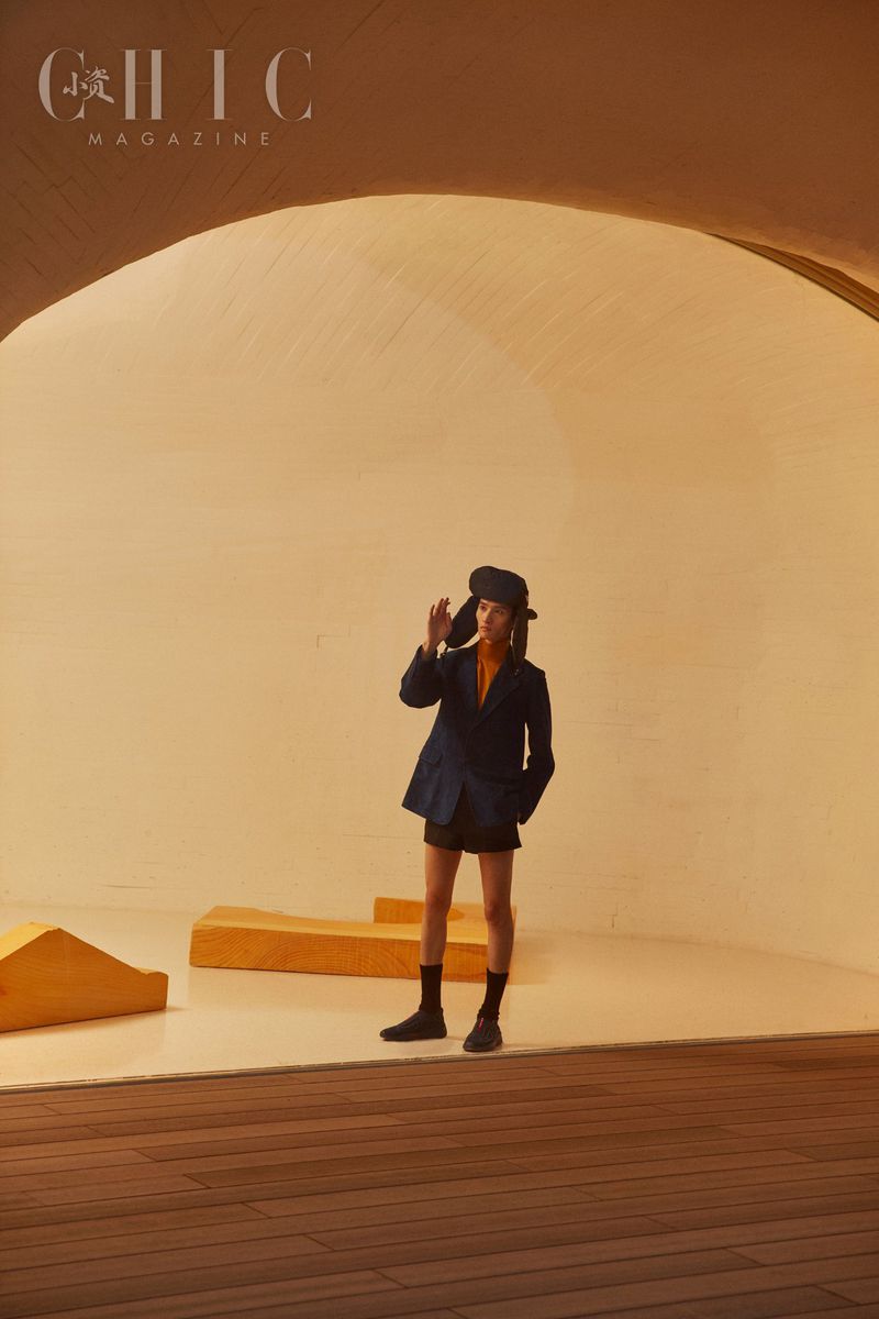 42 (Chic Magazine China)