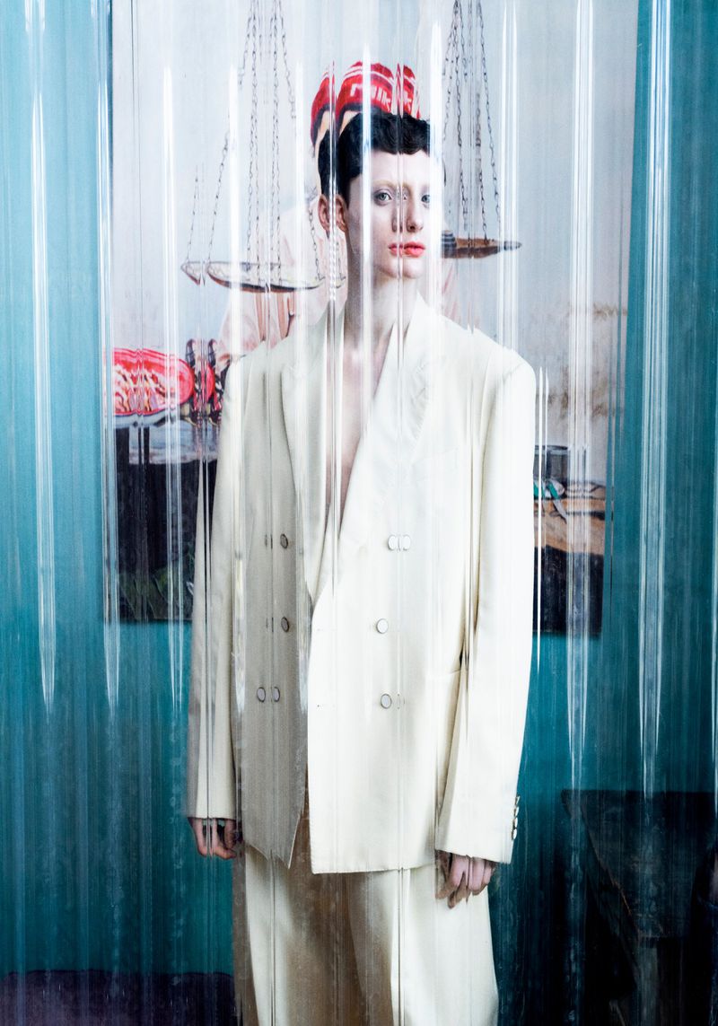 Bo Gebruers (Sleek Magazine)