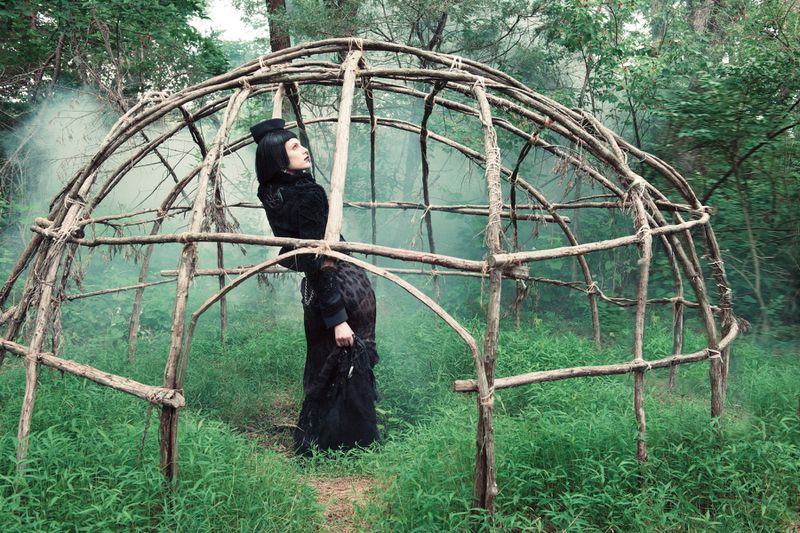 Easton Presence (The Impression )