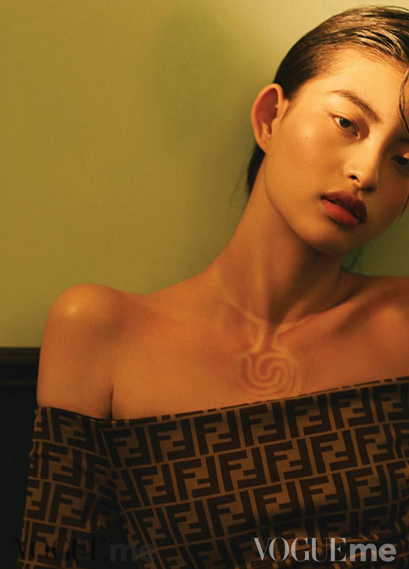 Home Alone (Vogue Me China)