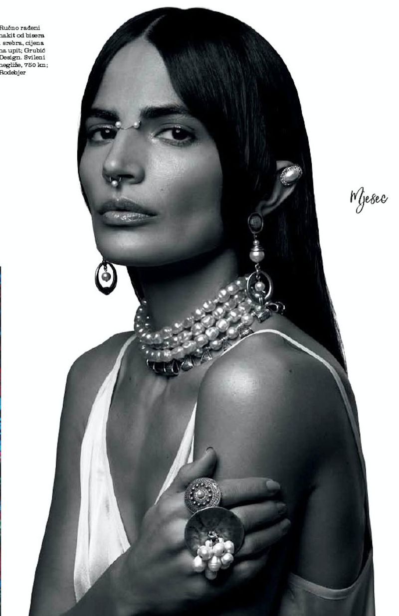 Tarot Queen (Elle Croatia)