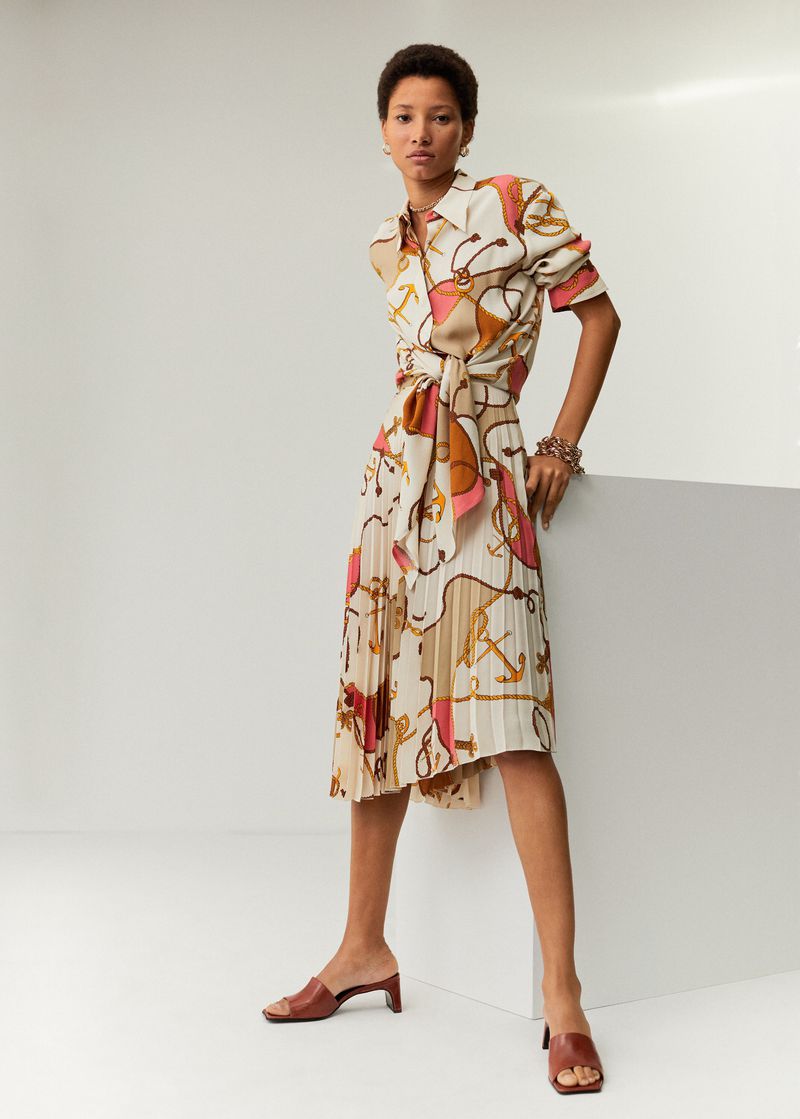 S/S 19 Lookbook: Lineisy (Mango)